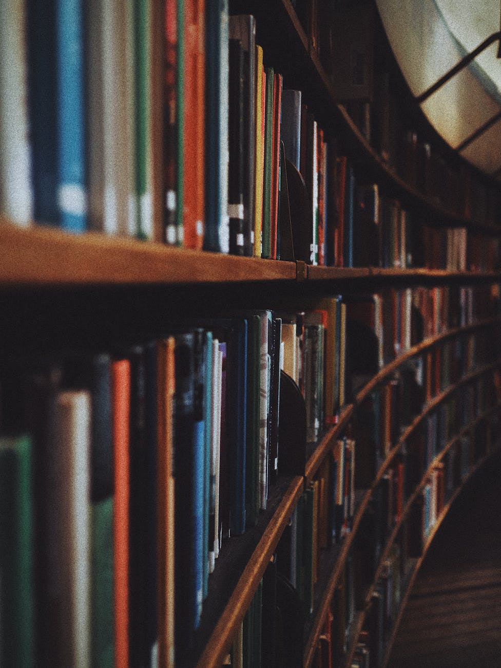 Judging a book by its cover | The Duck of Minerva